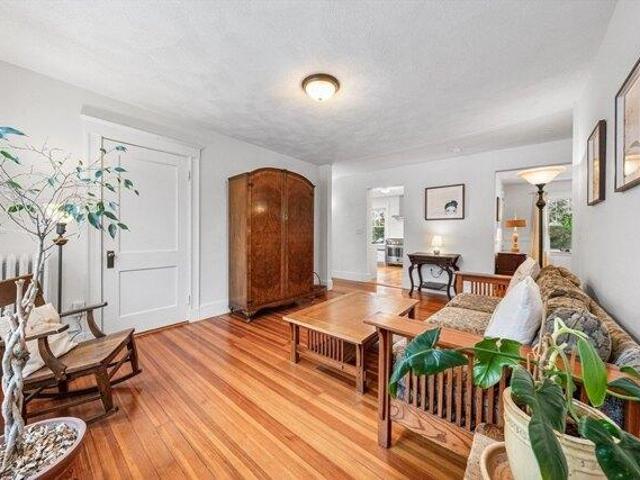condo with 5 bedroom, Lexington MA ES105113586