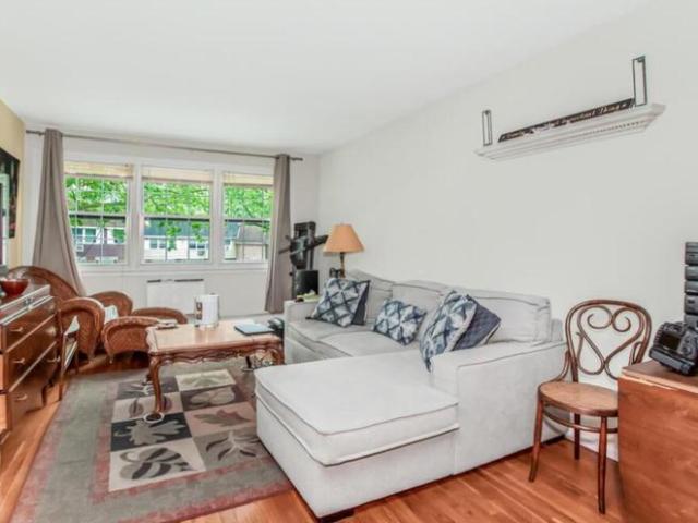 condo with 5 bedroom, LITTLE NECK NY DS104232398