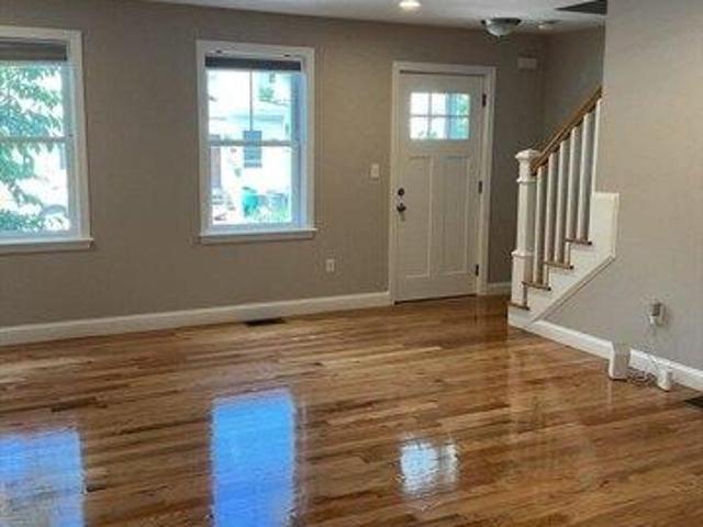 condo with 5 bedroom, Lowell MA ES105081555