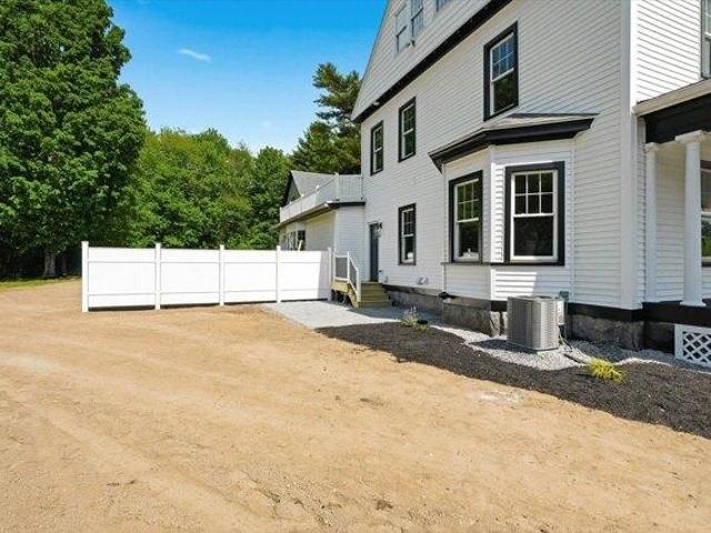 condo with 5 bedroom, Lunenburg MA ES105173700