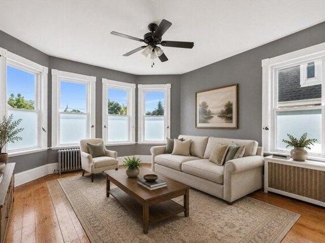 condo with 5 bedroom, m MA ES104851347