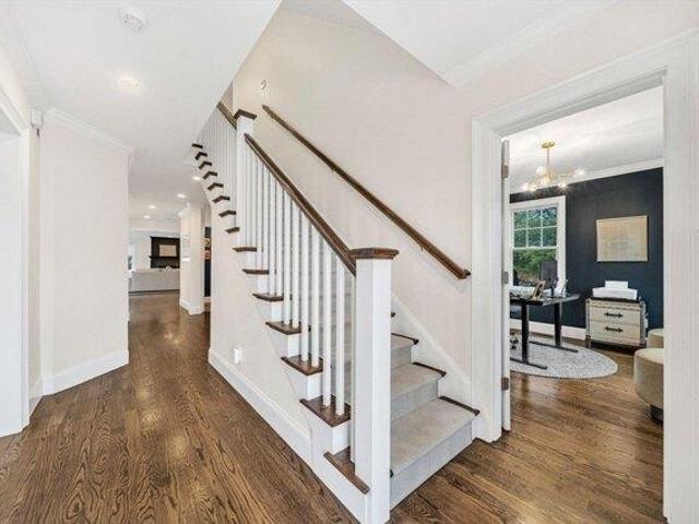 condo with 5 bedroom, Needham MA ES104604081