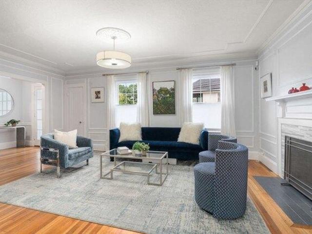 condo with 5 bedroom, Newton MA ES103930612