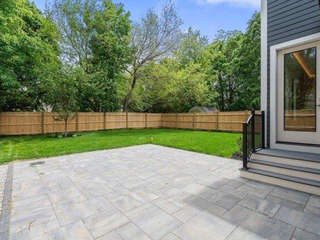 condo with 5 bedroom, Newton MA ES103100874
