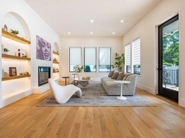 condo with 5 bedroom, Newton MA ES103160674