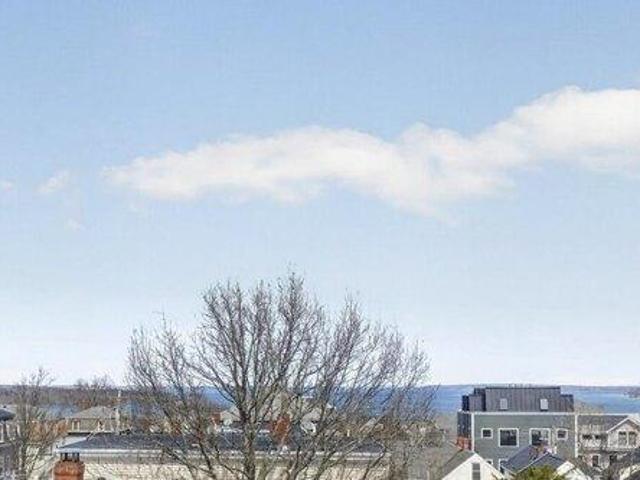 condo with 5 bedroom, Portland ME ES103431130