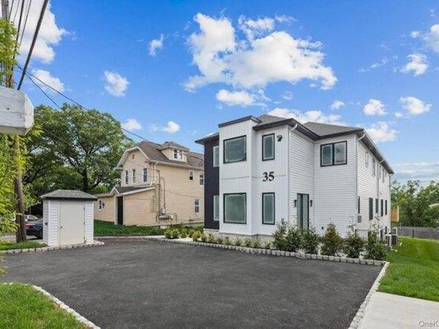 condo with 7 bedroom, Spring Valley NY DS103619904