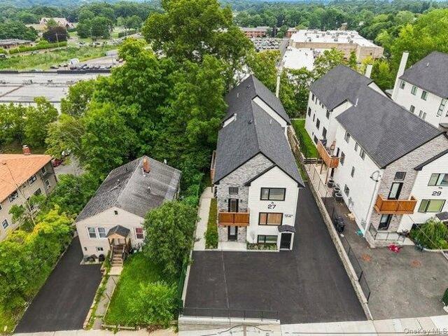 condo with 8 bedroom, Spring Valley NY ES105203737