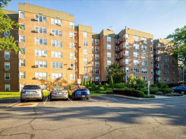 condo Bayside NY DS103879554
