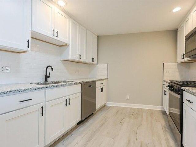 condo Beverly MA DS103851416