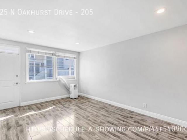 condo Beverly Hills CA 90210 DS87709308
