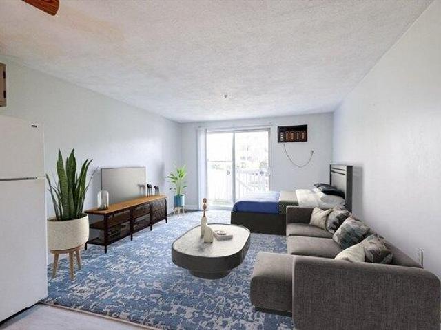 condo Billerica MA ES103808932