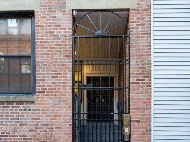condo Boston MA DS102778211