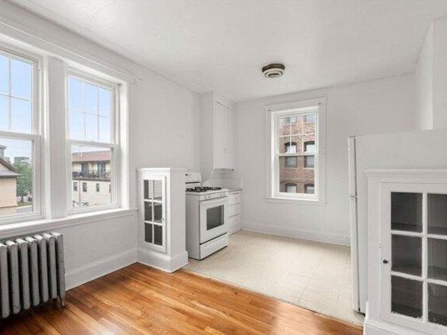 condo Boston MA ES103665661