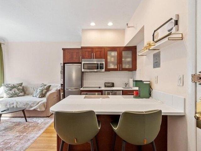 condo Boston MA ES103186700