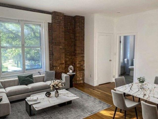 condo Boston MA ES104853268