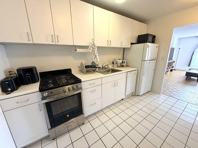 condo Brookline MA DLS102584751