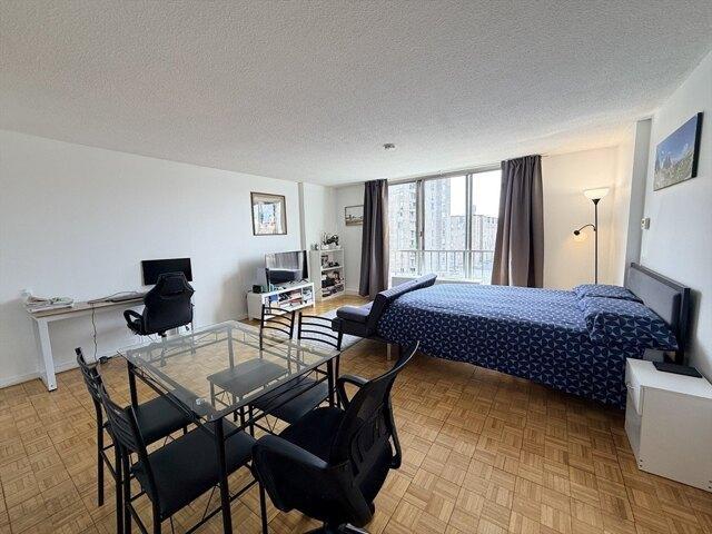condo Brookline MA DLS102595092