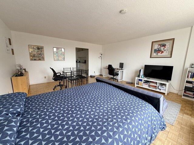condo Brookline MA ES103188061