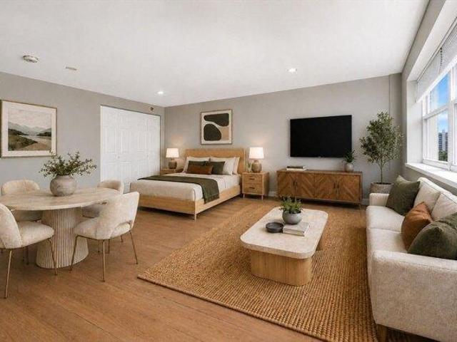 condo Brookline MA ES104810939