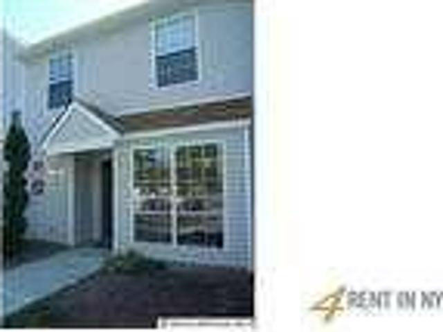 Condo come and see this one