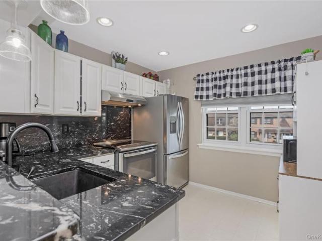 condo Copiague NY DS101790319