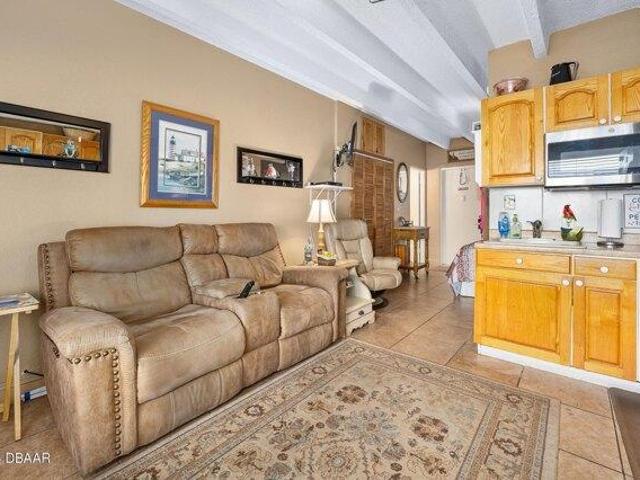condo Daytona Beach FL DS88739619