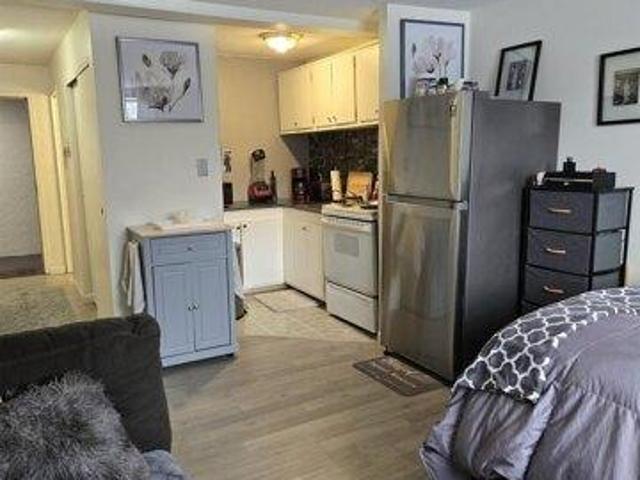 condo Derry NH ES104833687