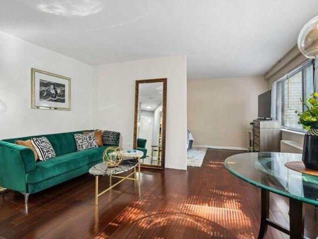 condo Edgewater NJ ES105473756