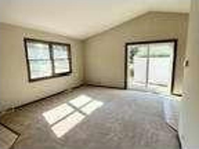 Condo For Rent In Batavia, Illinois