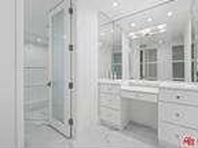 Condo For Rent In Beverly Hills, California