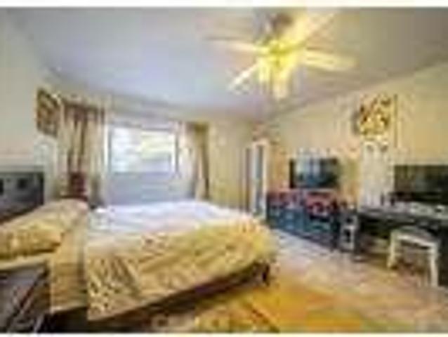 Condo For Rent In Canoga Park, California
