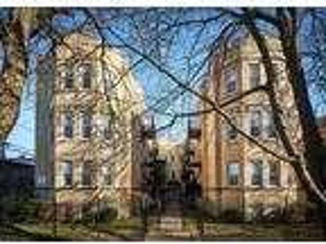 Condo For Rent In Chicago, Illinois