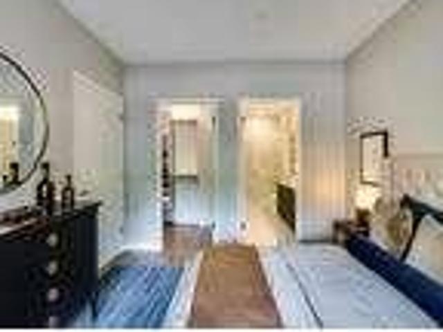 Condo For Rent In Clarendon Hills, Illinois