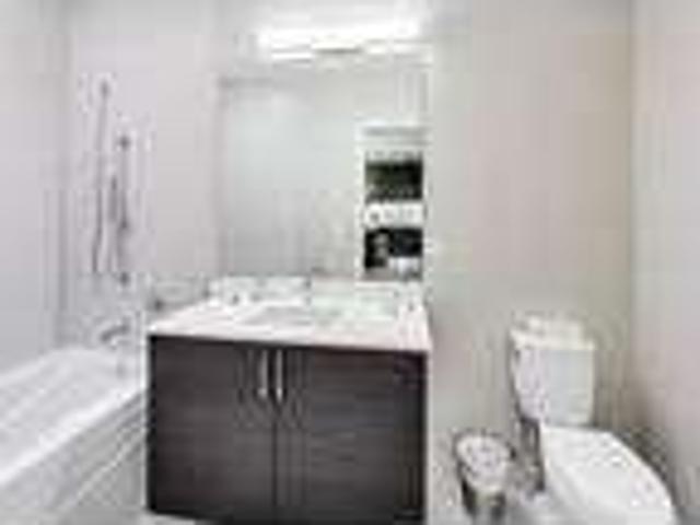 Condo For Rent In Clarendon Hills, Illinois