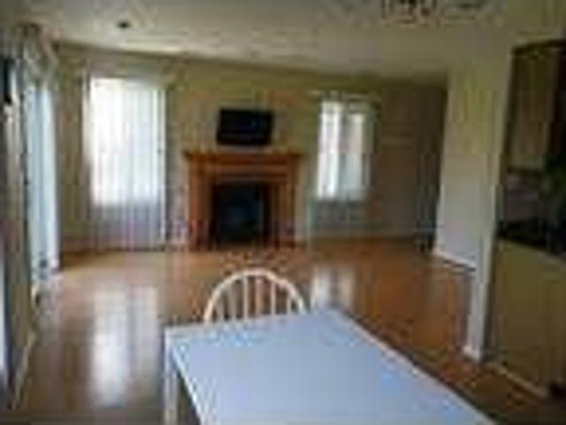 Condo For Rent In Deerfield, Illinois