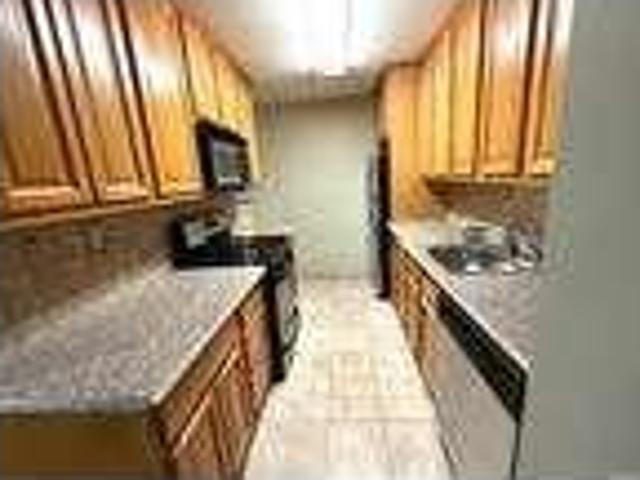Condo For Rent In Mineola, New York