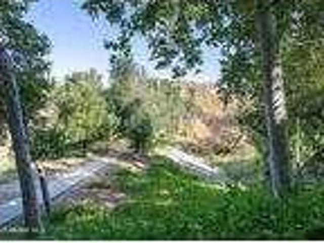 Condo For Rent In Oak Park, California