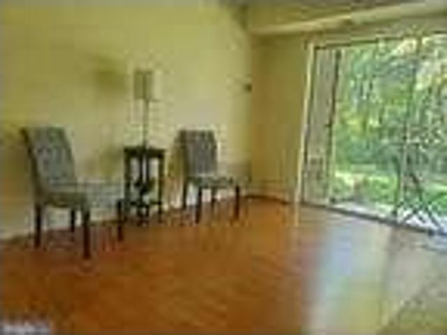 Condo For Rent In Reston, Virginia