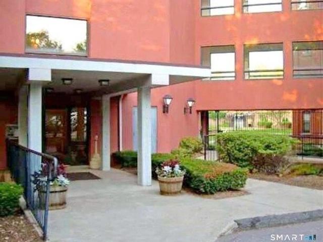 condo Glastonbury CT DS104477304