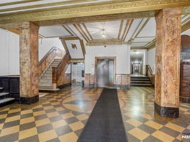 condo Jersey City NJ DLS101780499