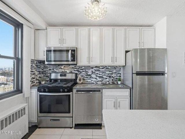 condo Jersey City NJ DLS101897082