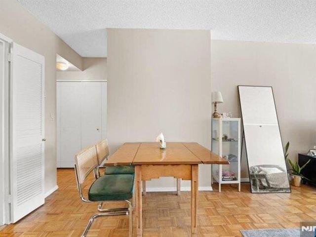 condo Jersey City NJ ES103665473