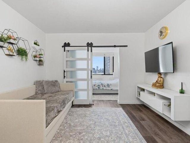 condo Jersey City NJ ES104543196