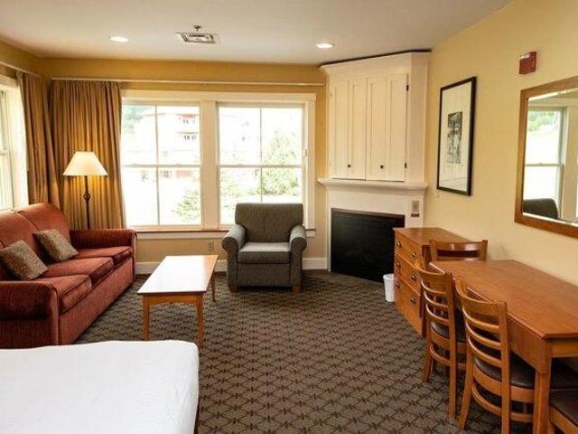 condo Ludlow VT ES105496825