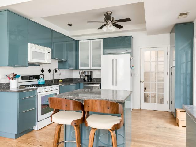 Condo: MLS #12698