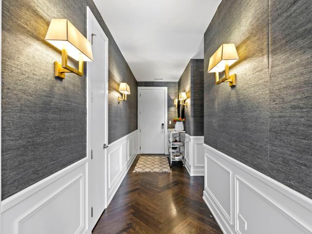 Condo: MLS #12713