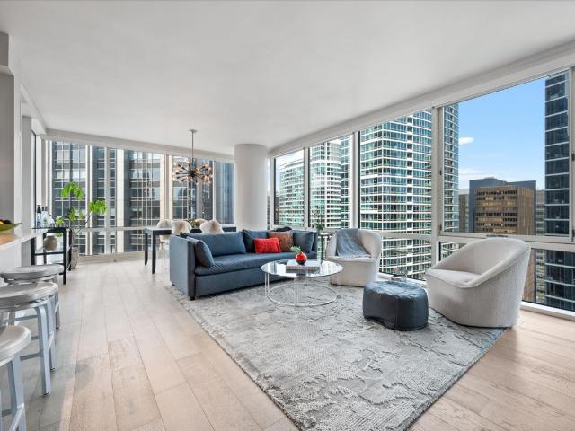 505 N McClurg Court # 3706