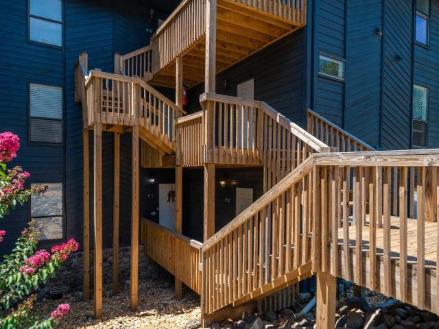 Condo: MLS #26033