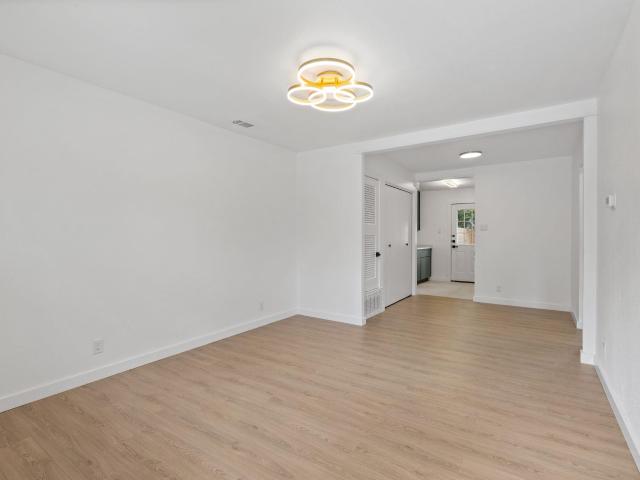 Condo: MLS #8575